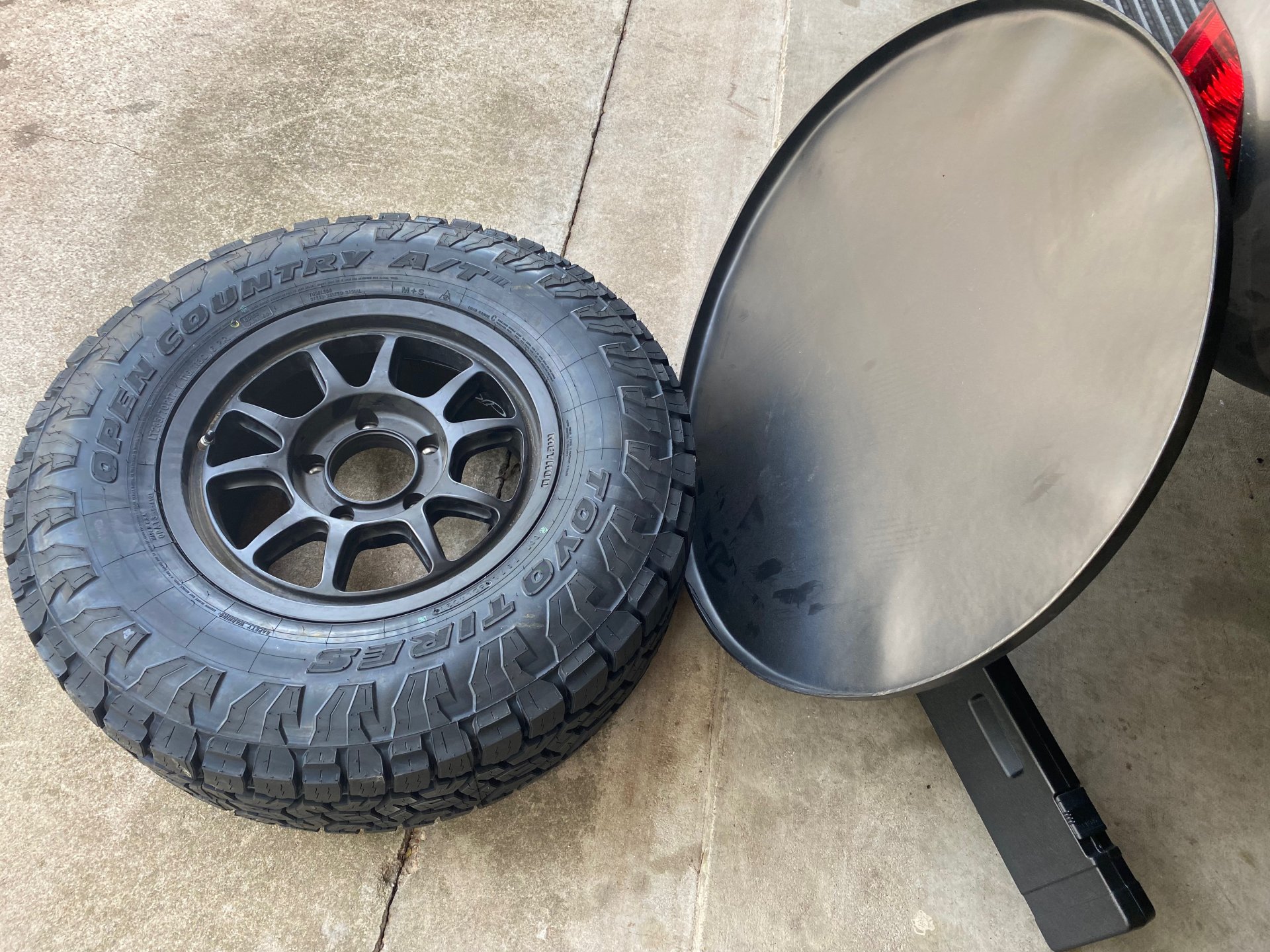 Spare tire cover for under truck store