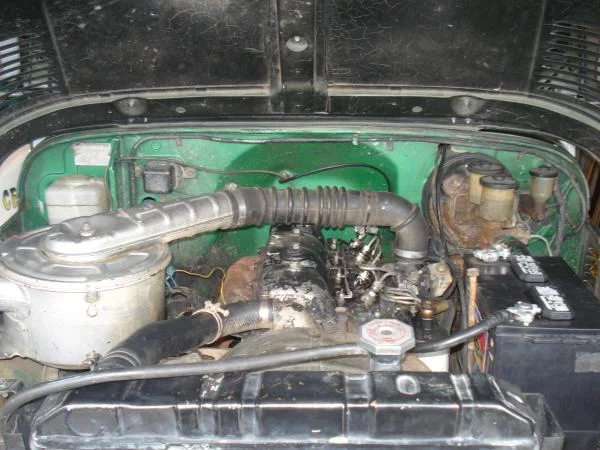 1980 BJ40 Engine compartment Before | IH8MUD.com Forum | Toyota, Lexus ...