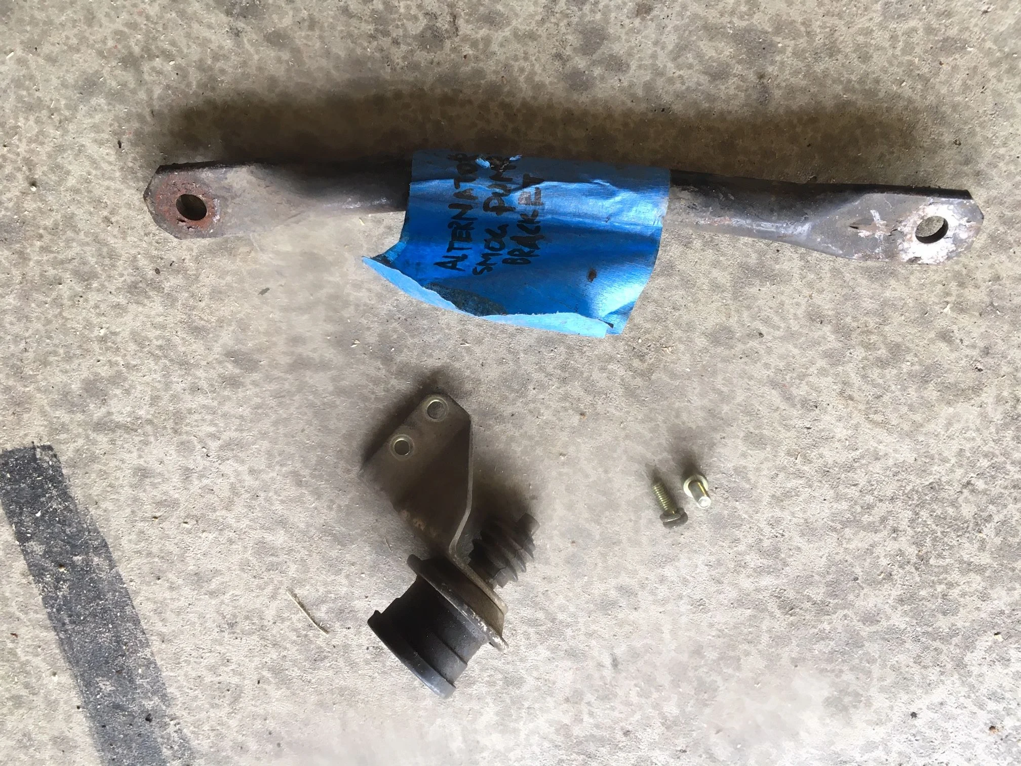 Dash Pot & Smog Pump Bracket.jpg | IH8MUD.com Forum | Toyota, Lexus ...